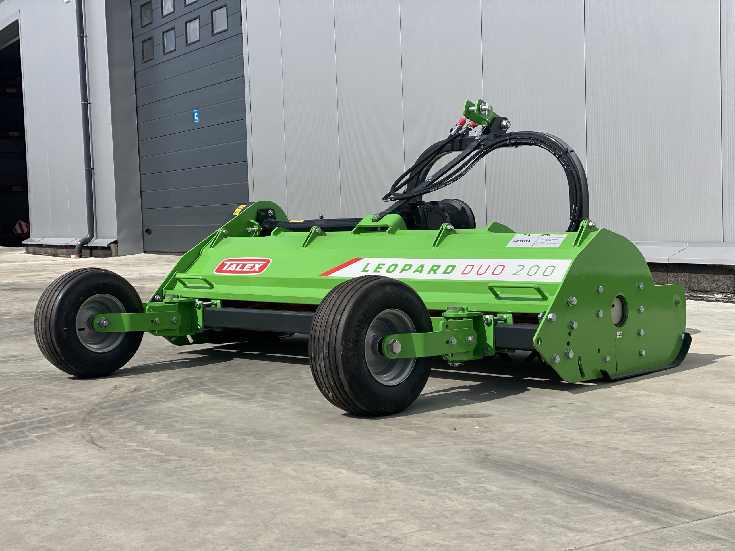Talex Leopard Duo 250 smulkintuvas (plaktukai + ratai) - Hegvita Agro